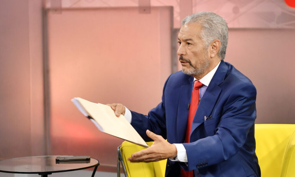 Ángel Lockward reveló que su oficina era el centro de operación para ... Ángel Lockward reveló que su oficina era el centro de operación para ...